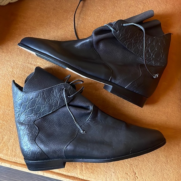 Biarritz | Shoes | Vintage Black Leather Ankle Booties By Biarritzmade ...